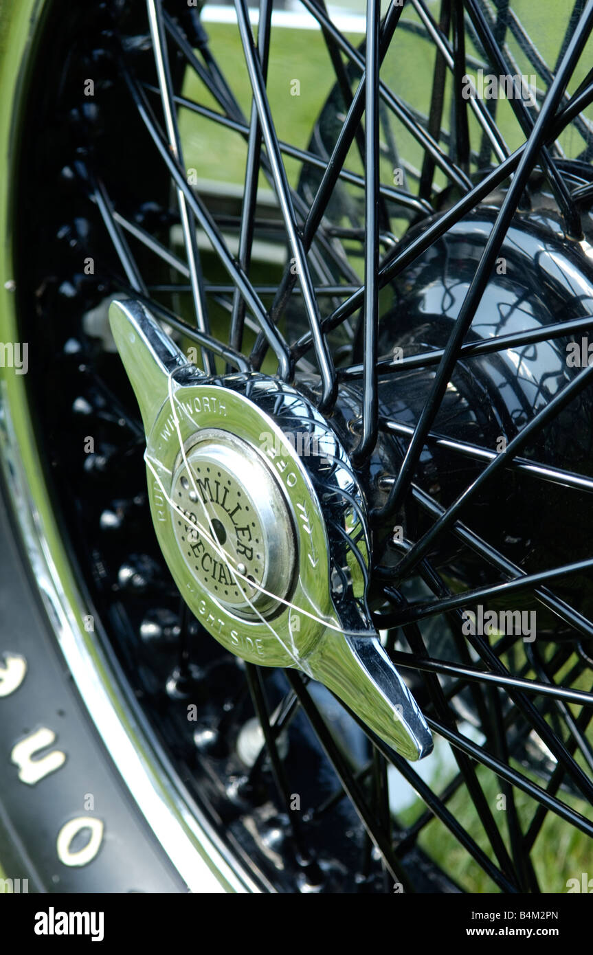 Vintage wheel car hub hi-res stock photography and images - Alamy