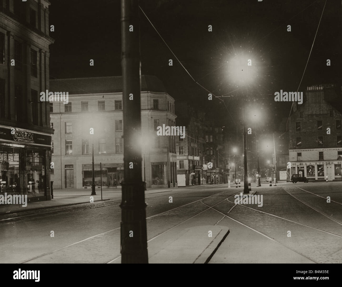 High street dundee hi-res stock photography and images - Alamy