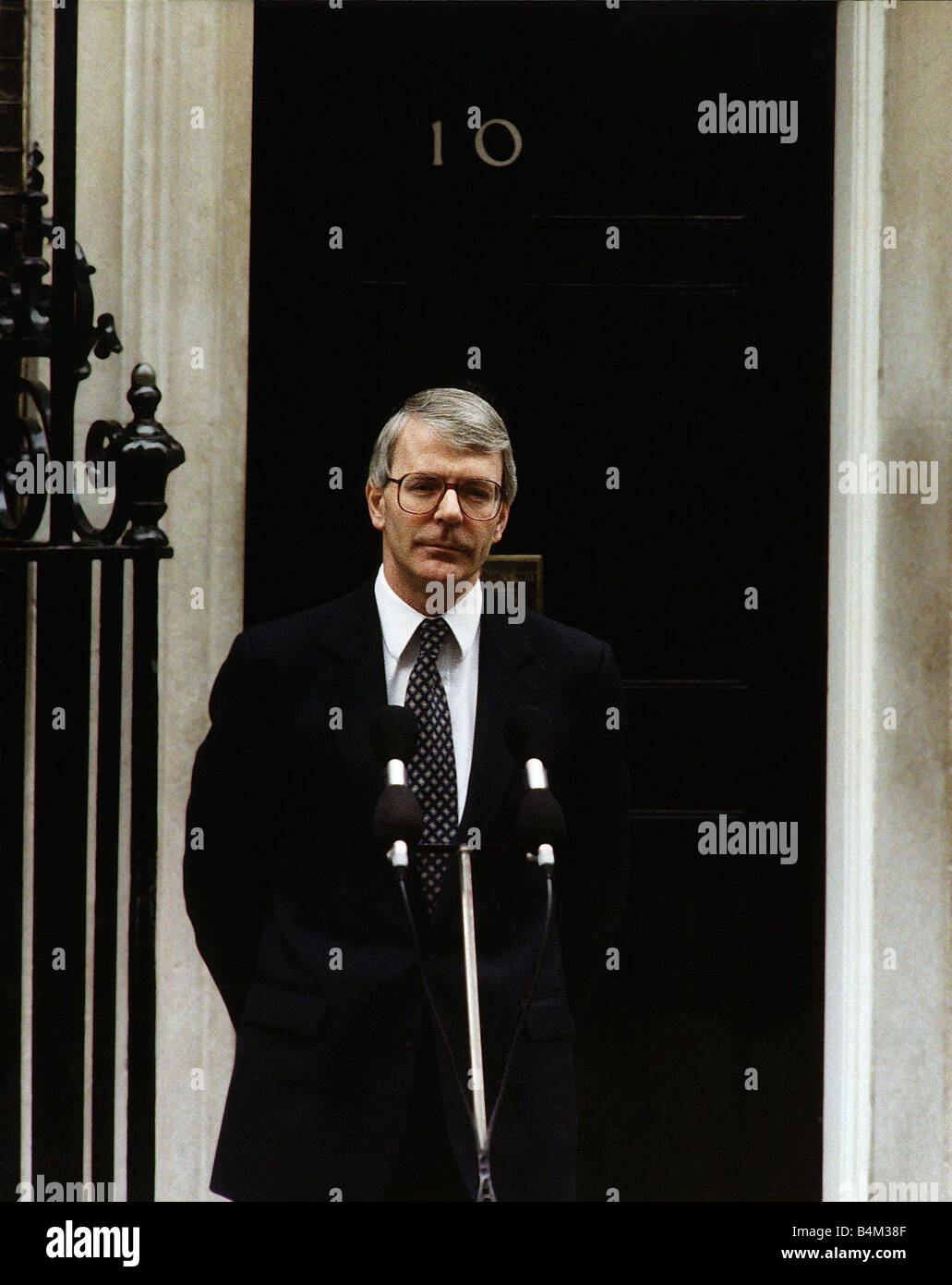 John major election downing street hi-res stock photography and images ...