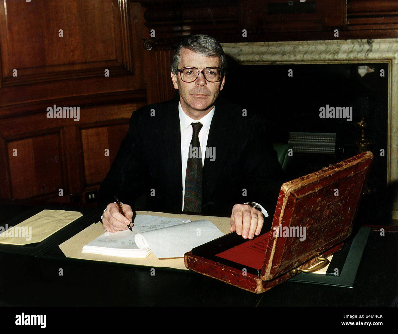 John major 1990s hi-res stock photography and images - Alamy