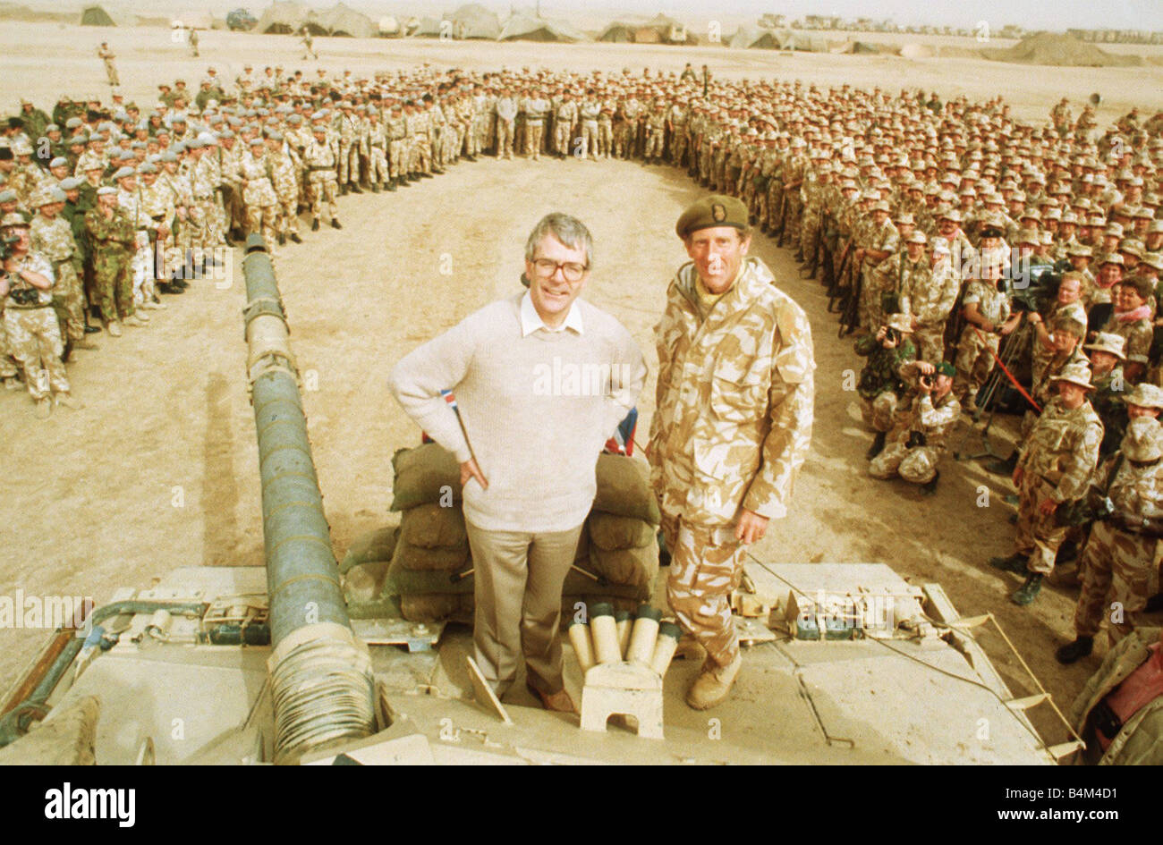Prime Minister John Major visits Brigadier Patrick Cordingley and his ...