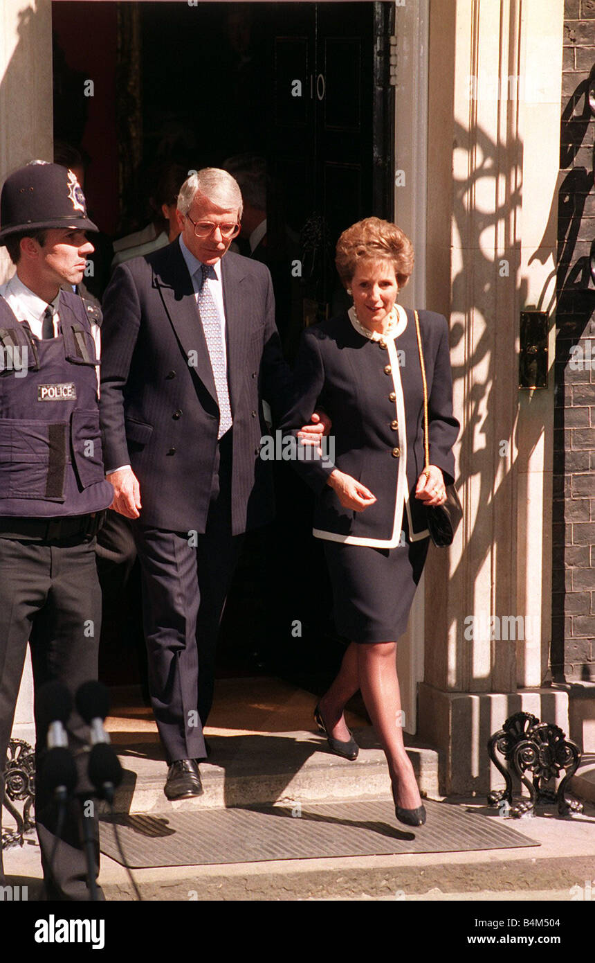 Ex prime minister hi-res stock photography and images - Alamy