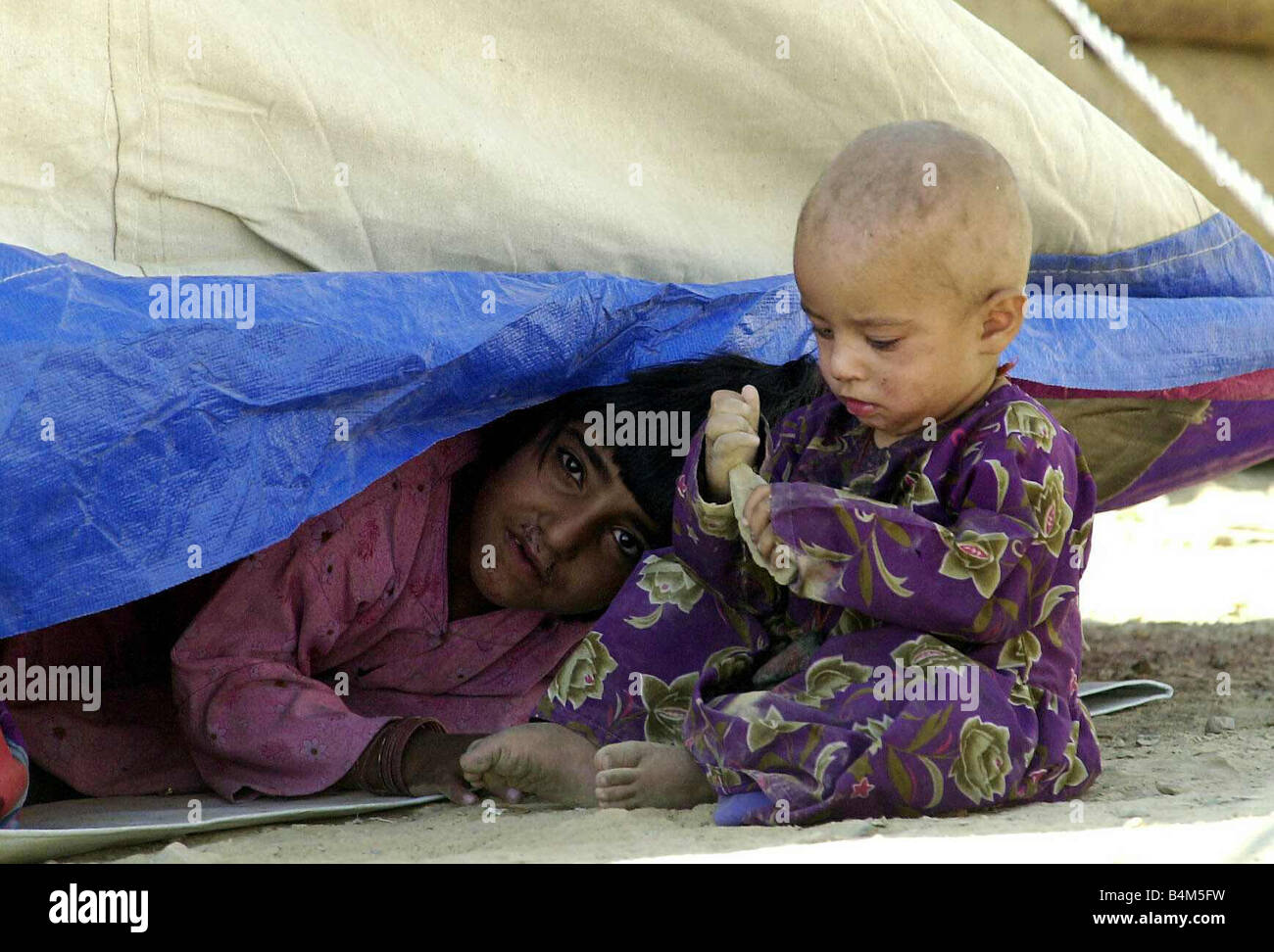 Refugee children at the Chaman camp on the Afghan Pakistan border after ...