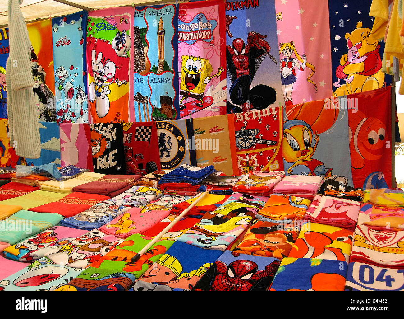 Street bazaar Alanya Turkey Stock Photo - Alamy