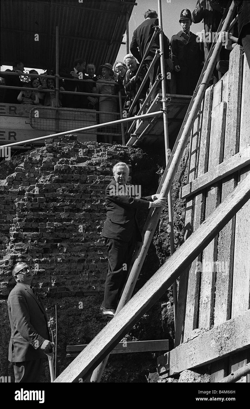 Visit to construction site Black and White Stock Photos & Images - Alamy