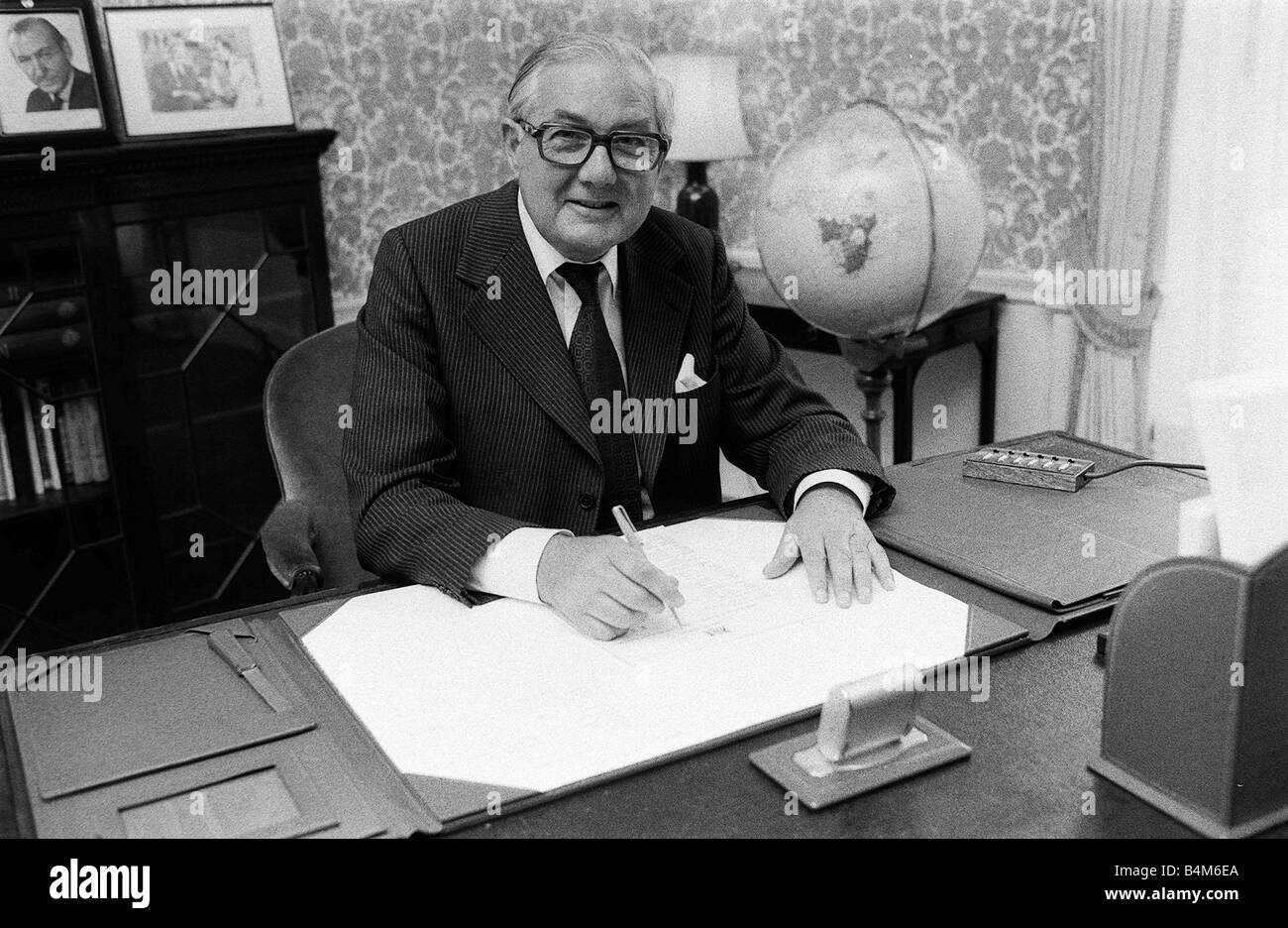 James callaghan 1978 Black and White Stock Photos & Images - Alamy James callaghan 1978 Black and White Stock Photos & Images - Alamy
