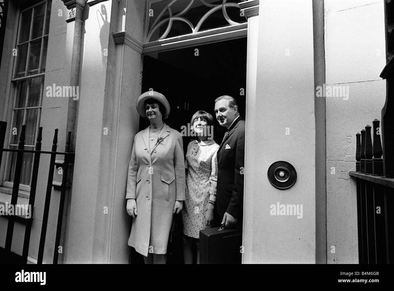 James callaghan 1966 Black and White Stock Photos & Images - Alamy