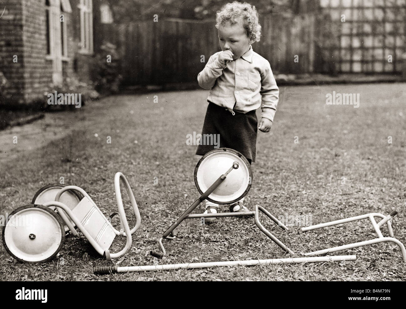 Playing Children 1950s Stock Photos & Playing Children 1950s Stock ...