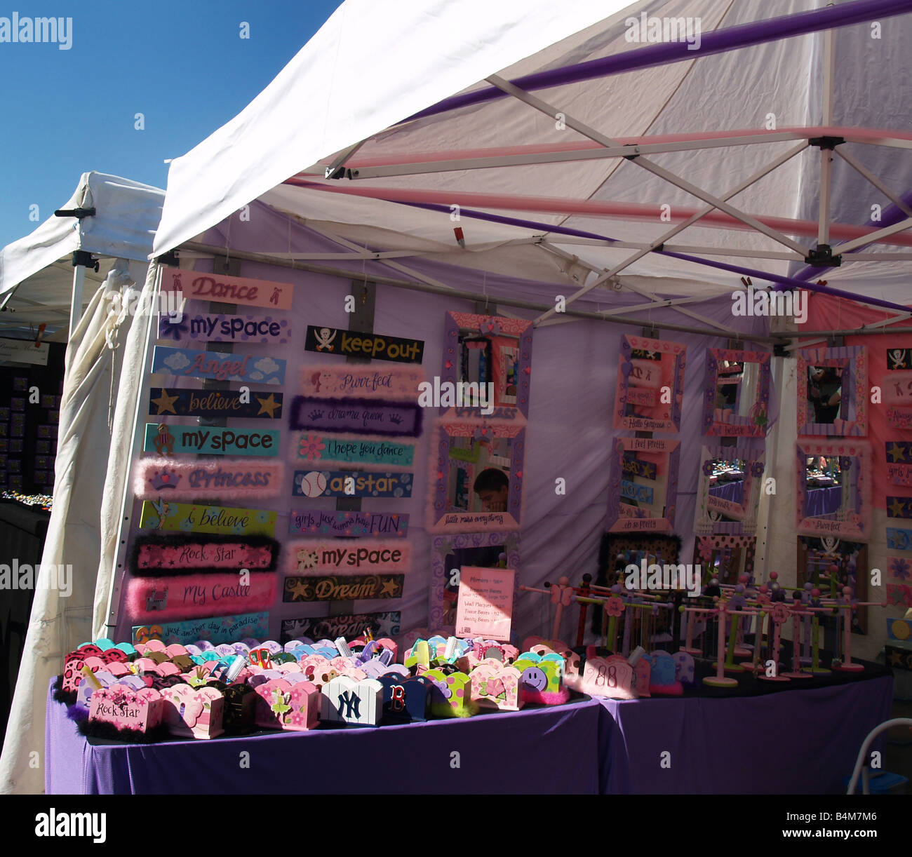 Items for sale at an arts and crafts fair in New York, USA Stock Photo ...