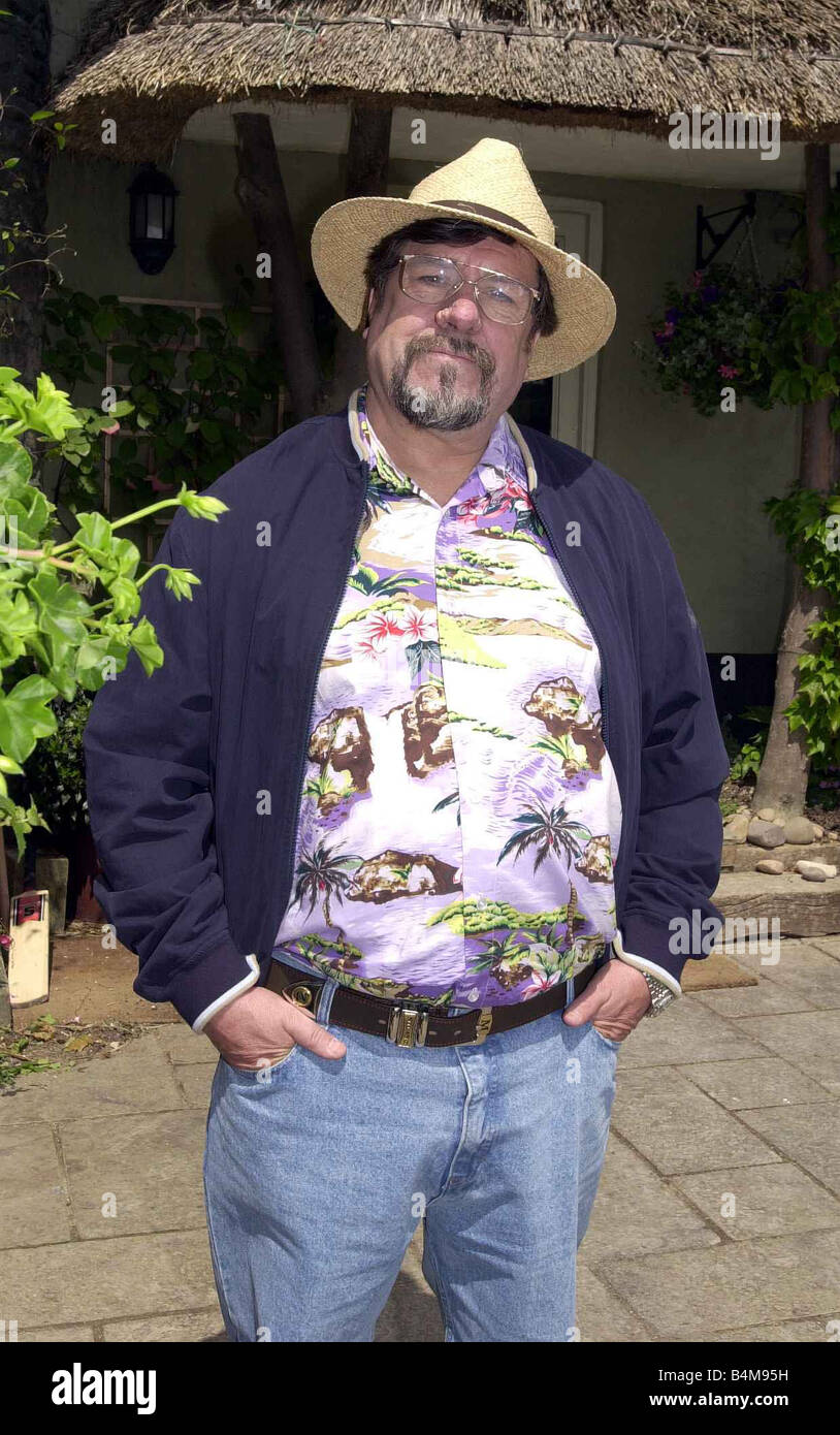 Ricky Tomlinson Tony December 2003 Behind the scenes of BBC TV s Down ...