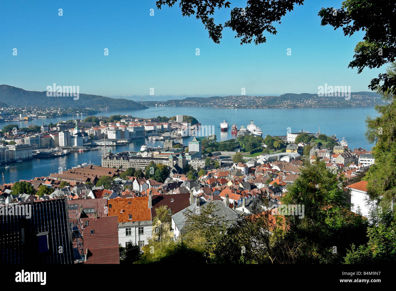View from the top of Mount Floyen in Bergen over the harbour Stock ...
