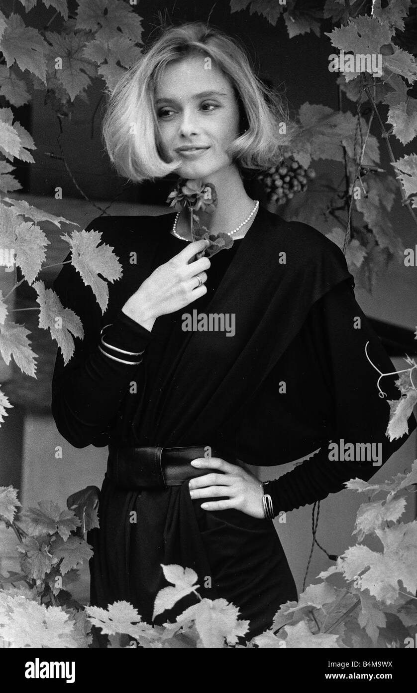 Maryam D Abo actress September 1986 mirrorpix Stock Photo - Alamy