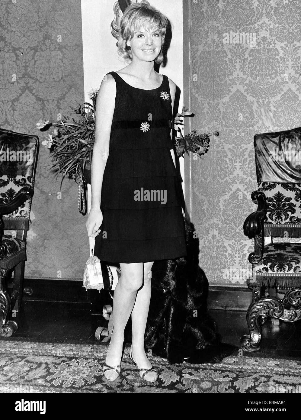 Actress susannah york hi-res stock photography and images - Alamy