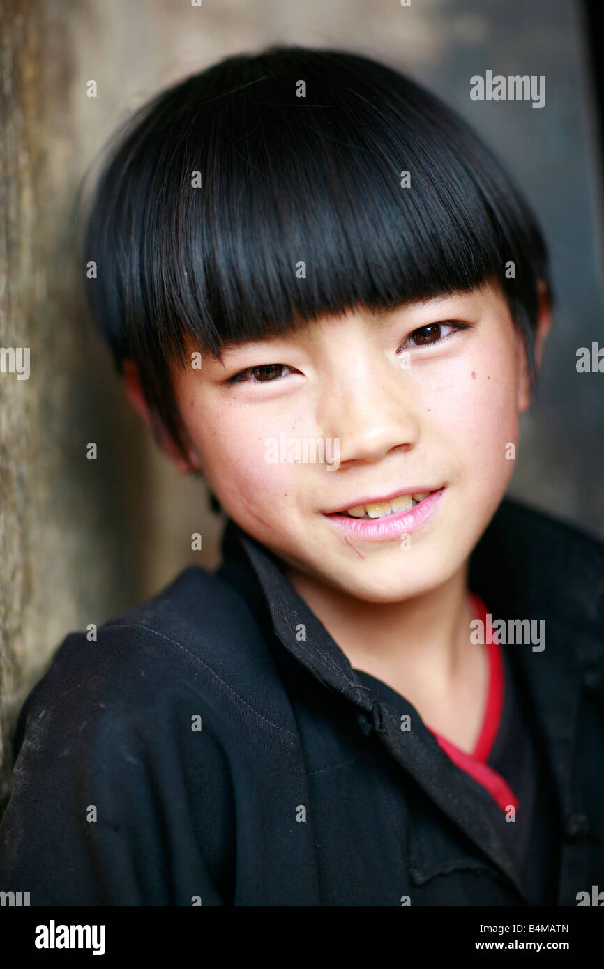 White Hmong boy at the village of Pho Bang, Sung La, Vietnam Stock ...