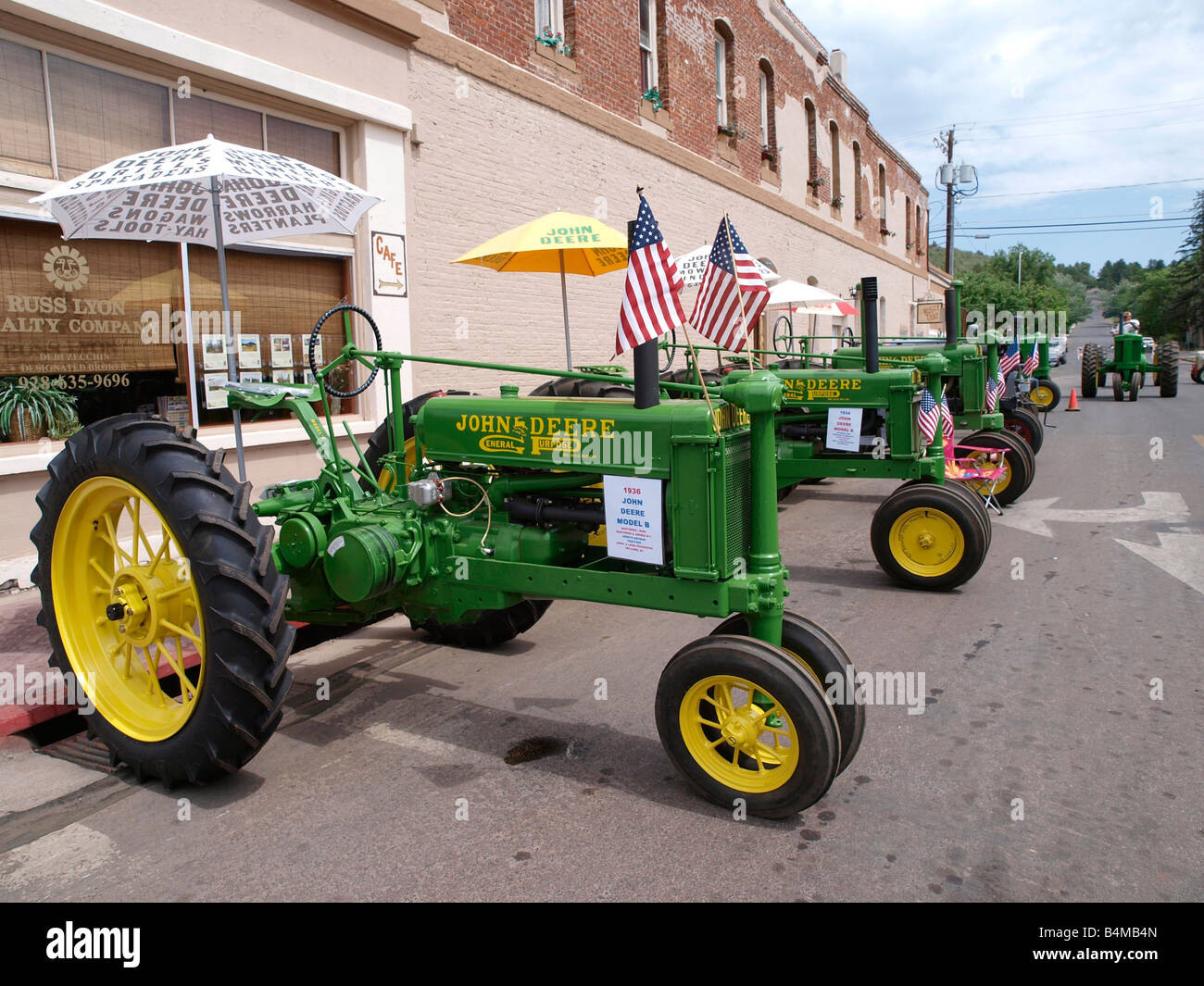 John deere b hi-res stock photography and images - Alamy