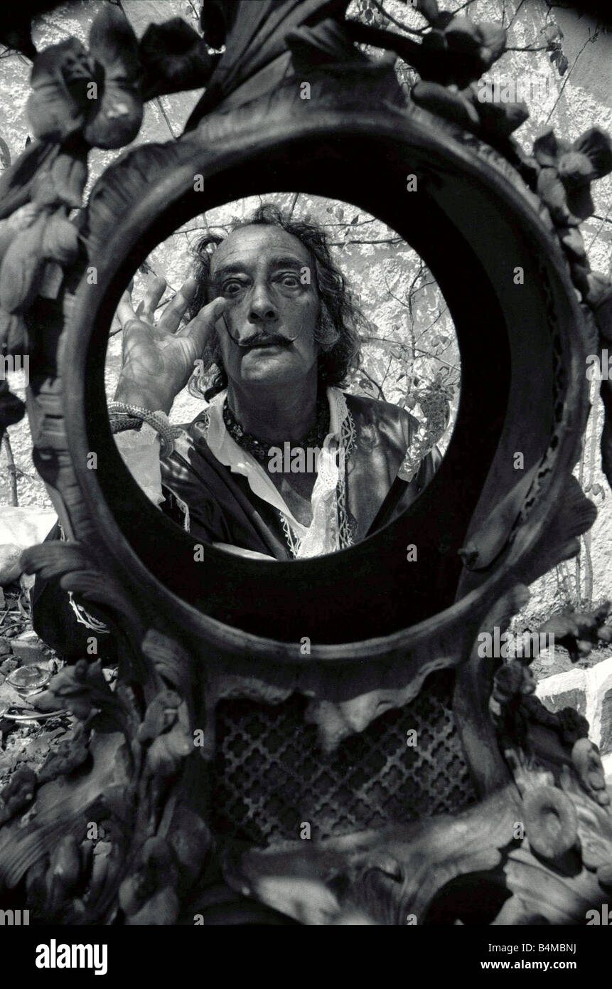 Salvador Dali Spanish Surrealist Painter 1904 1989 A flamboyant painter ...