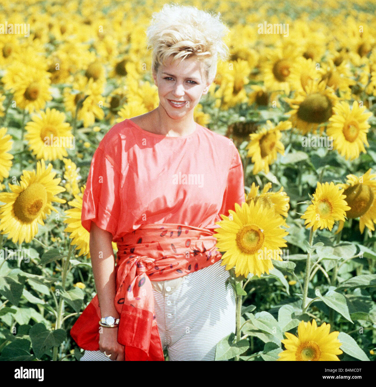 Leslie Ash actress in the French countryside dbase MSI mirrorpix Stock ...
