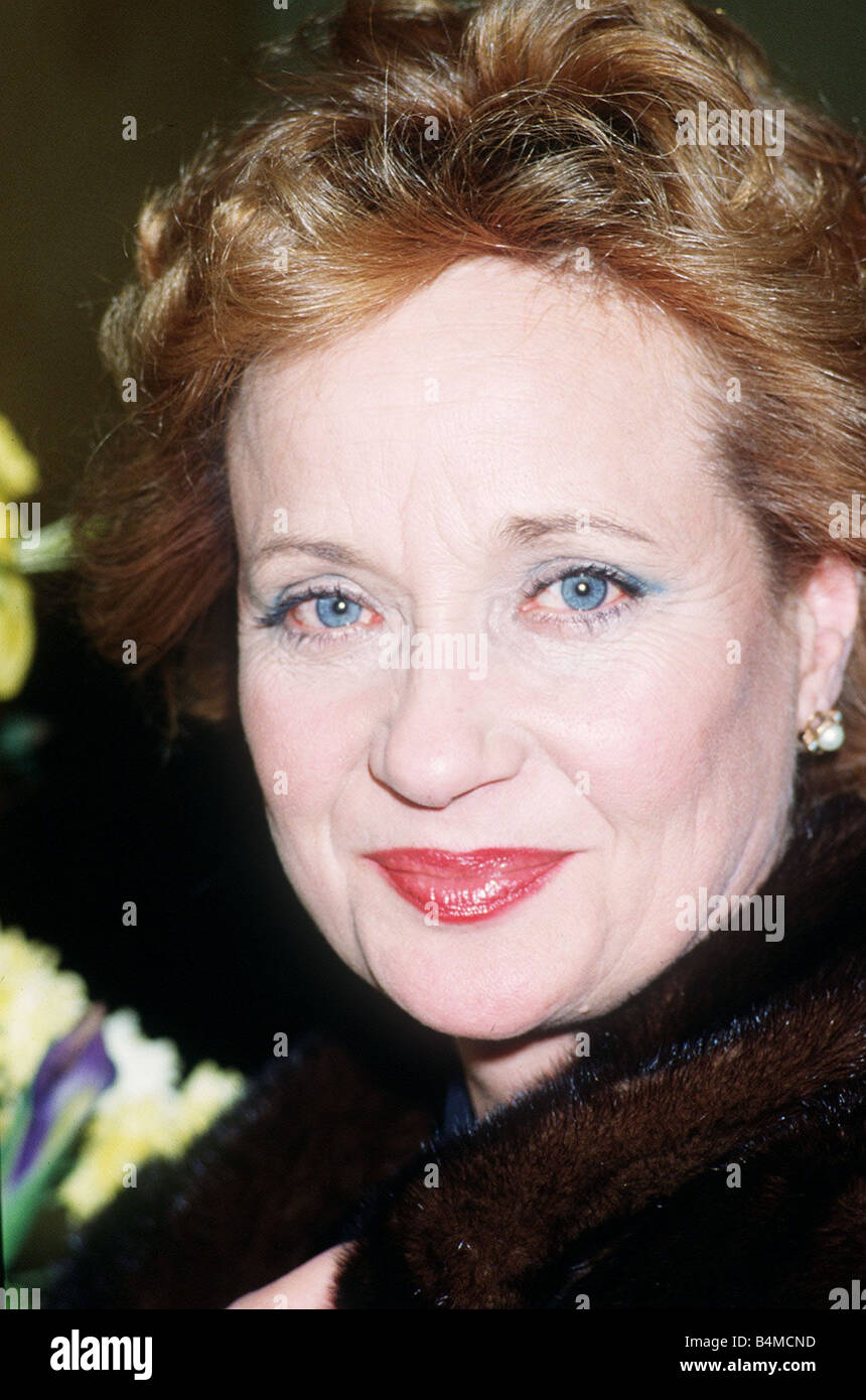 Sims sylvia hi-res stock photography and images - Alamy