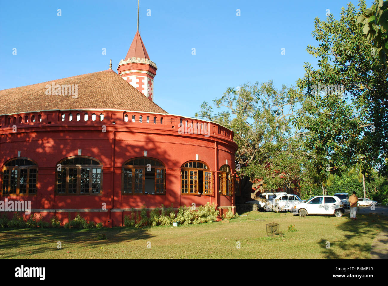 Color palace hi-res stock photography and images - Alamy
