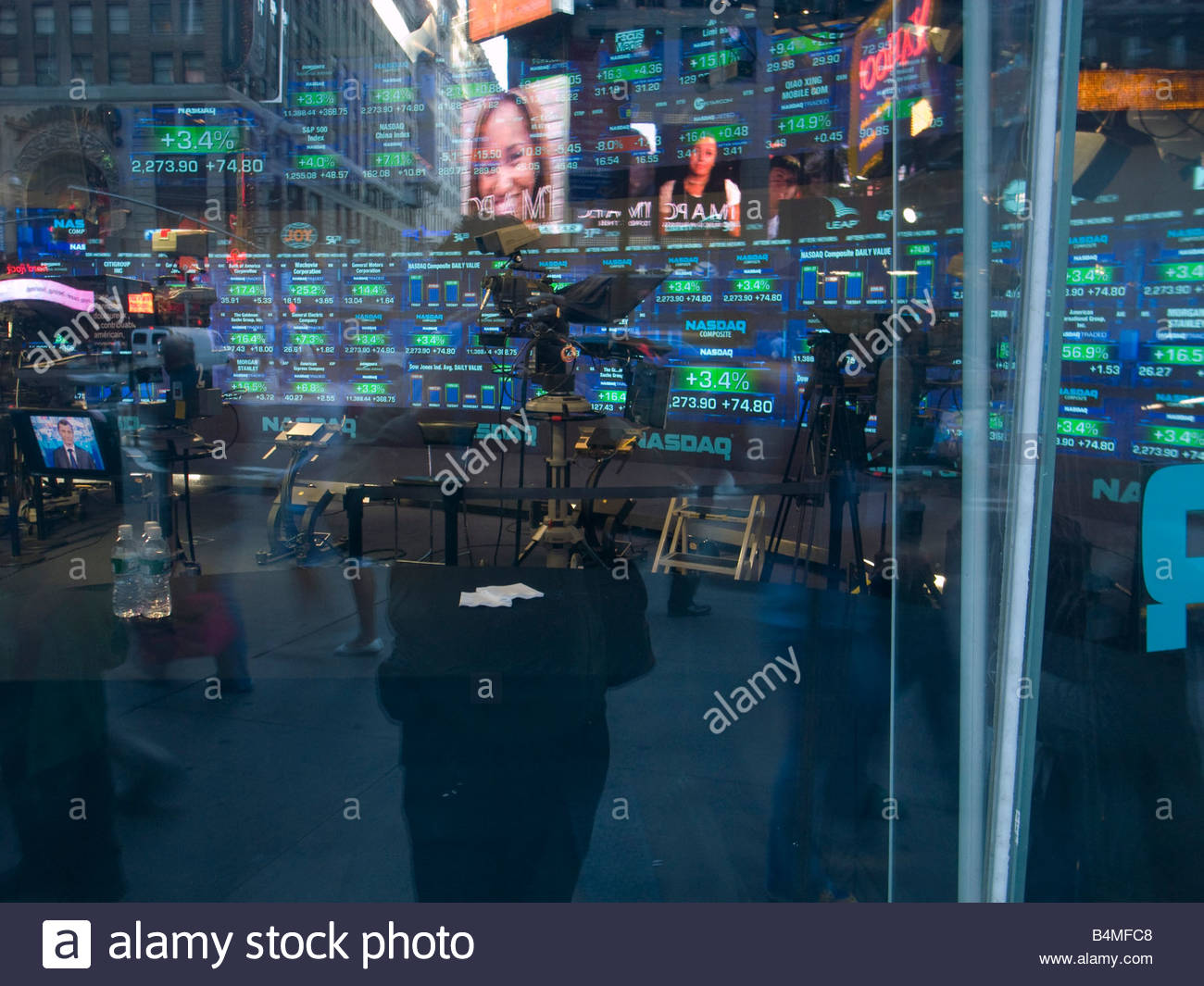 Abc Studios In Times Square Stock Photos & Abc Studios In Times Square ...