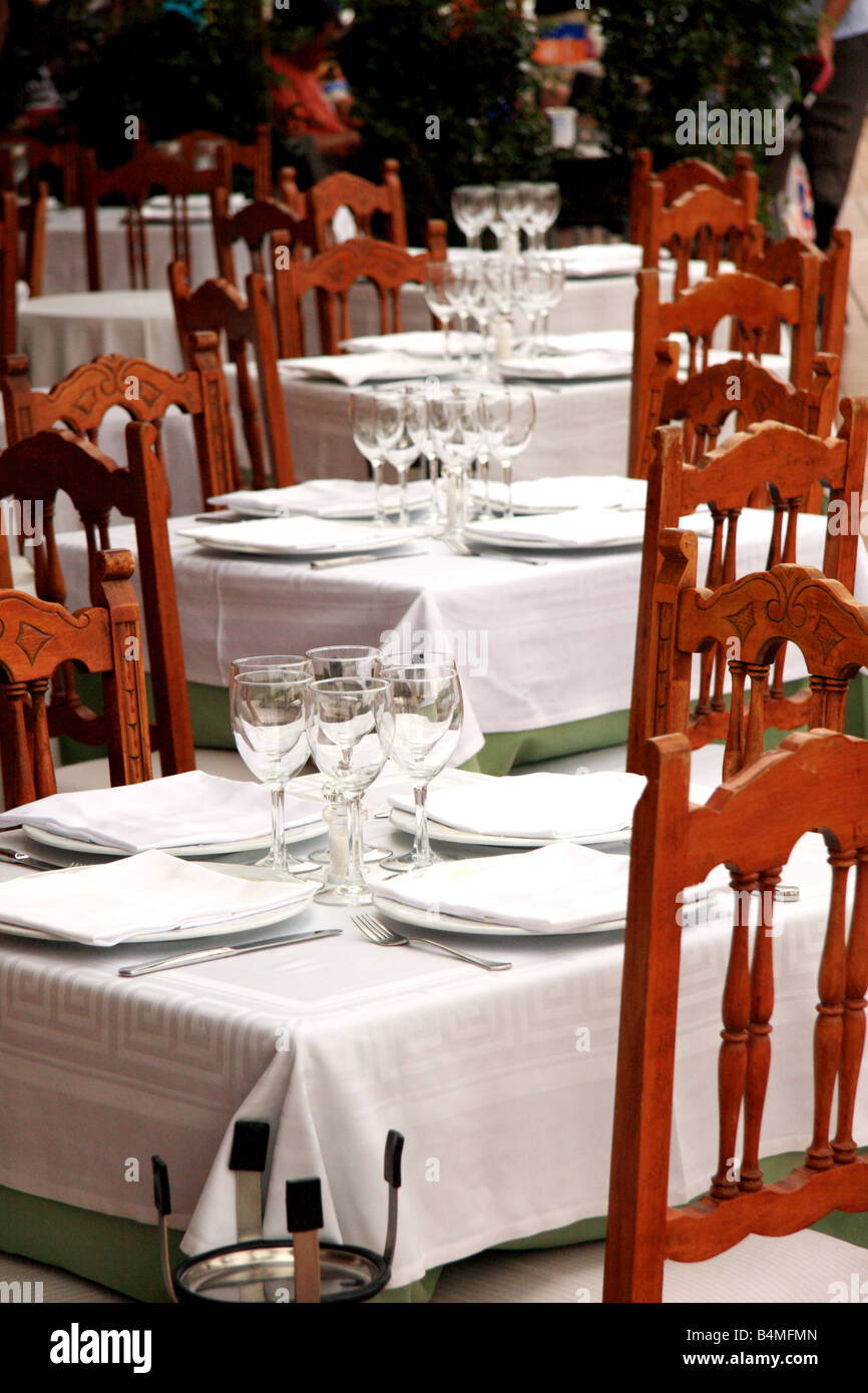 Dining a la carte hi-res stock photography and images - Alamy