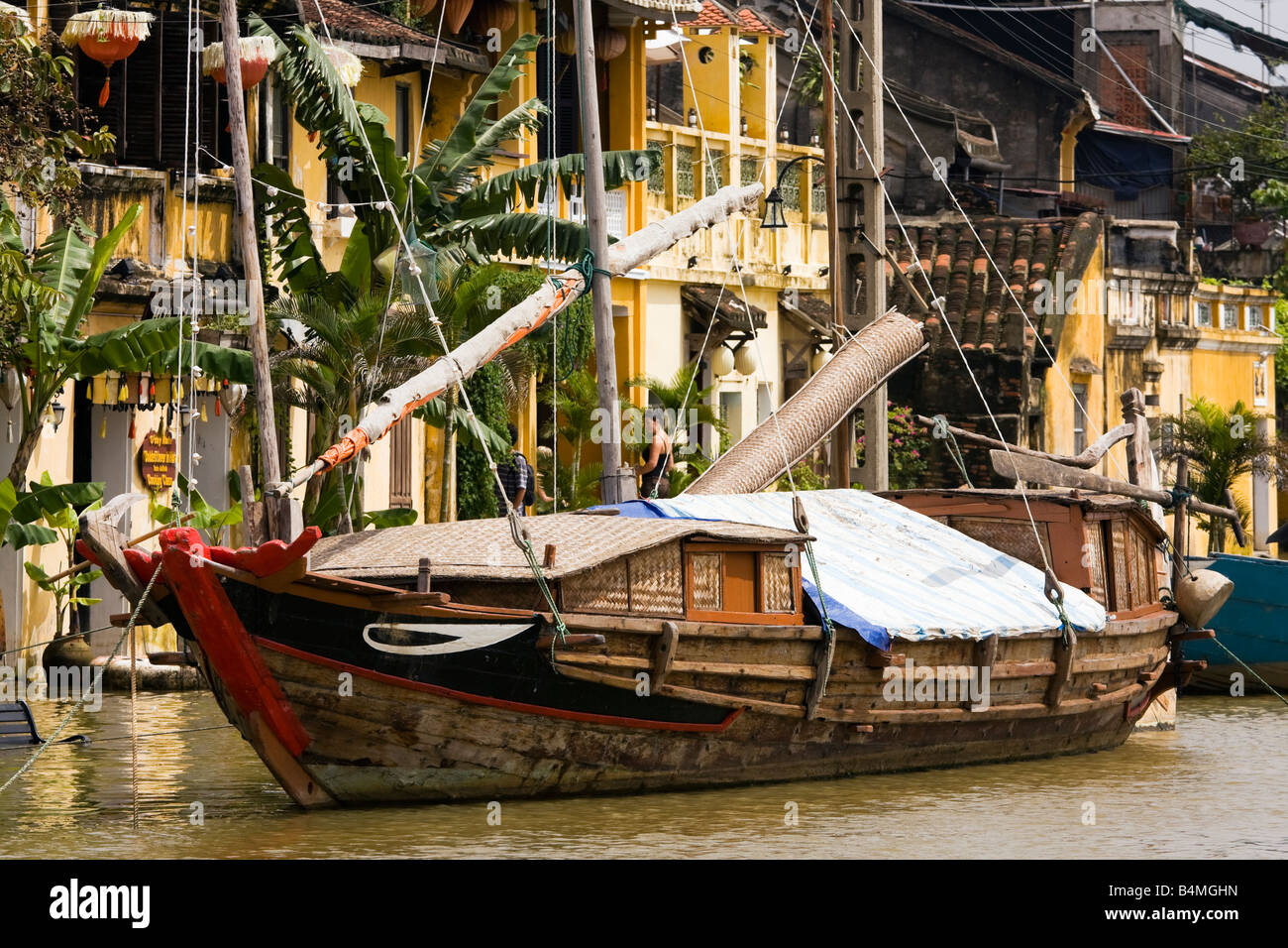 Bach Dang waterfront with boats, Thu Bon River; Hoi An, Vietnam Stock ...