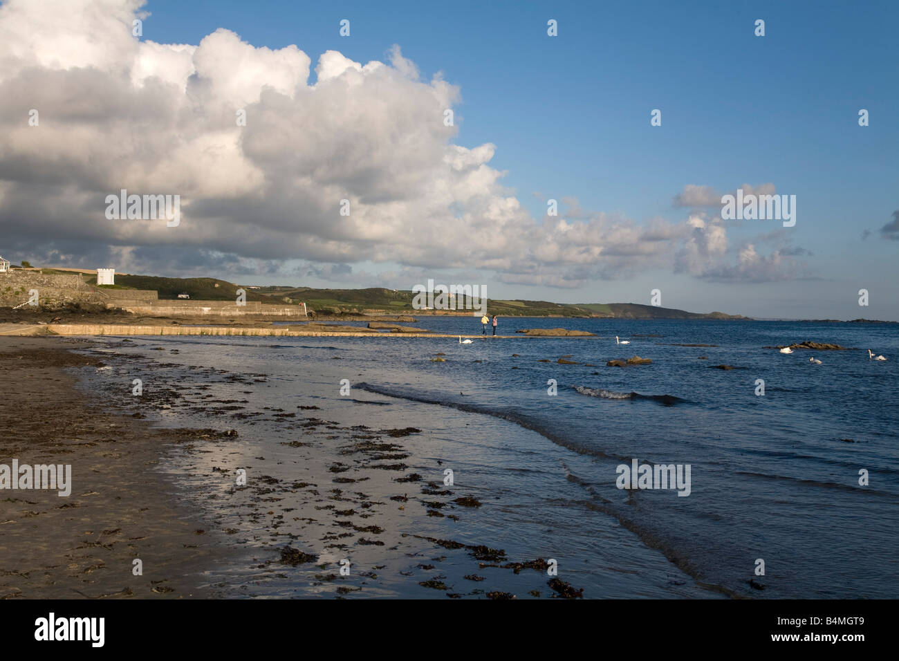 beach at marazion cornwall causeway to st michael s mount covered Stock ...