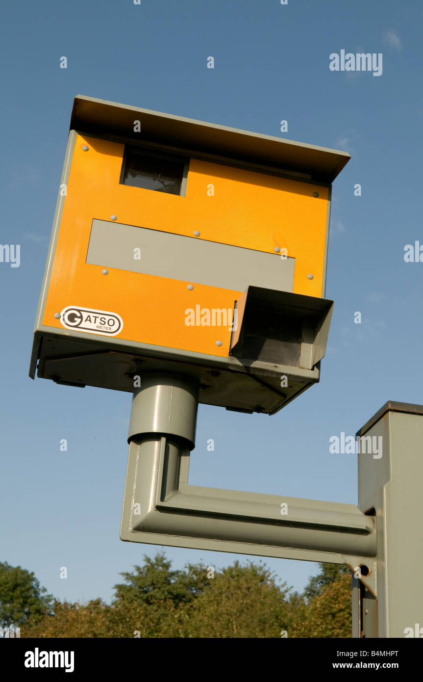 Uk speed camera hi-res stock photography and images - Alamy