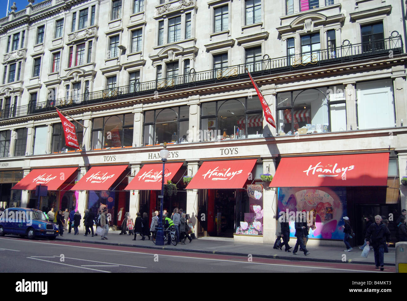 Hamleys toy shop Regent street Stock Photo - Alamy