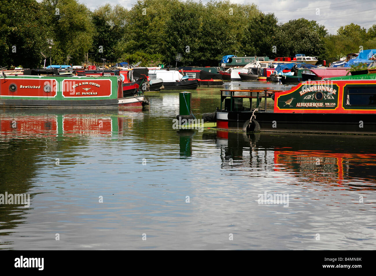 Springfield Marina on the River Lea at Upper Clapton, London Stock ...