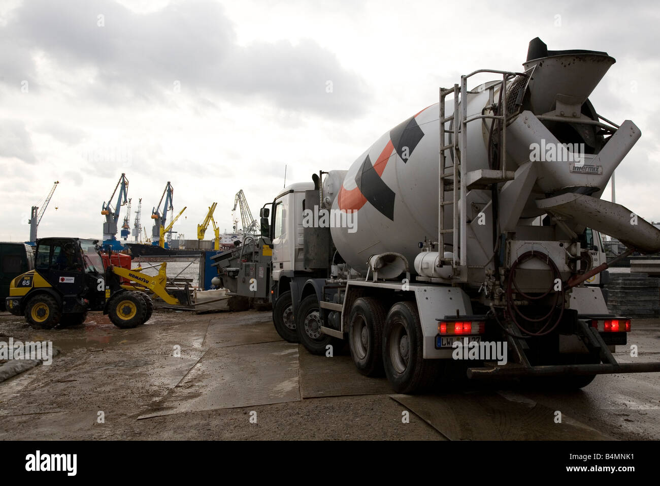 Construction of vehicles hi-res stock photography and images - Alamy