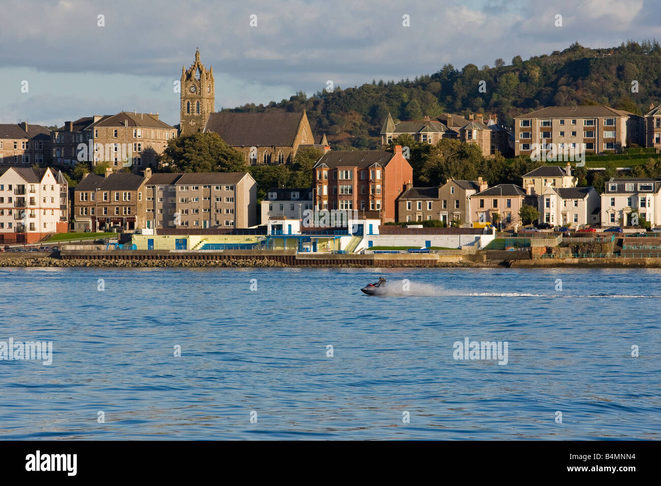 Gourock outdoor swimming pool bathed in autumn sunshine from the ...