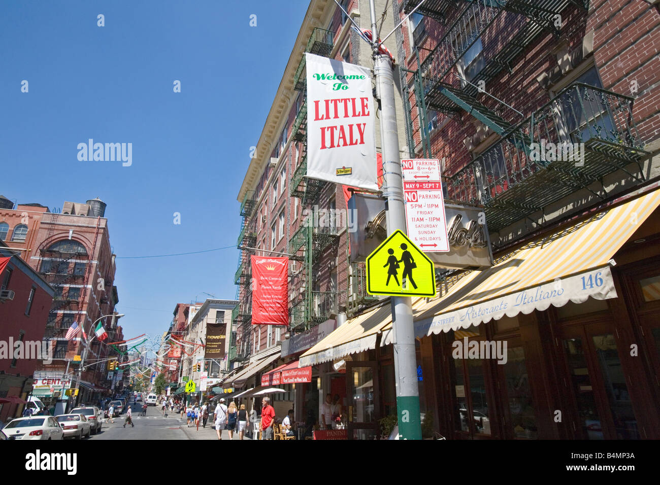 A street in Little Italy Manhattan New York City Stock Photo - Alamy