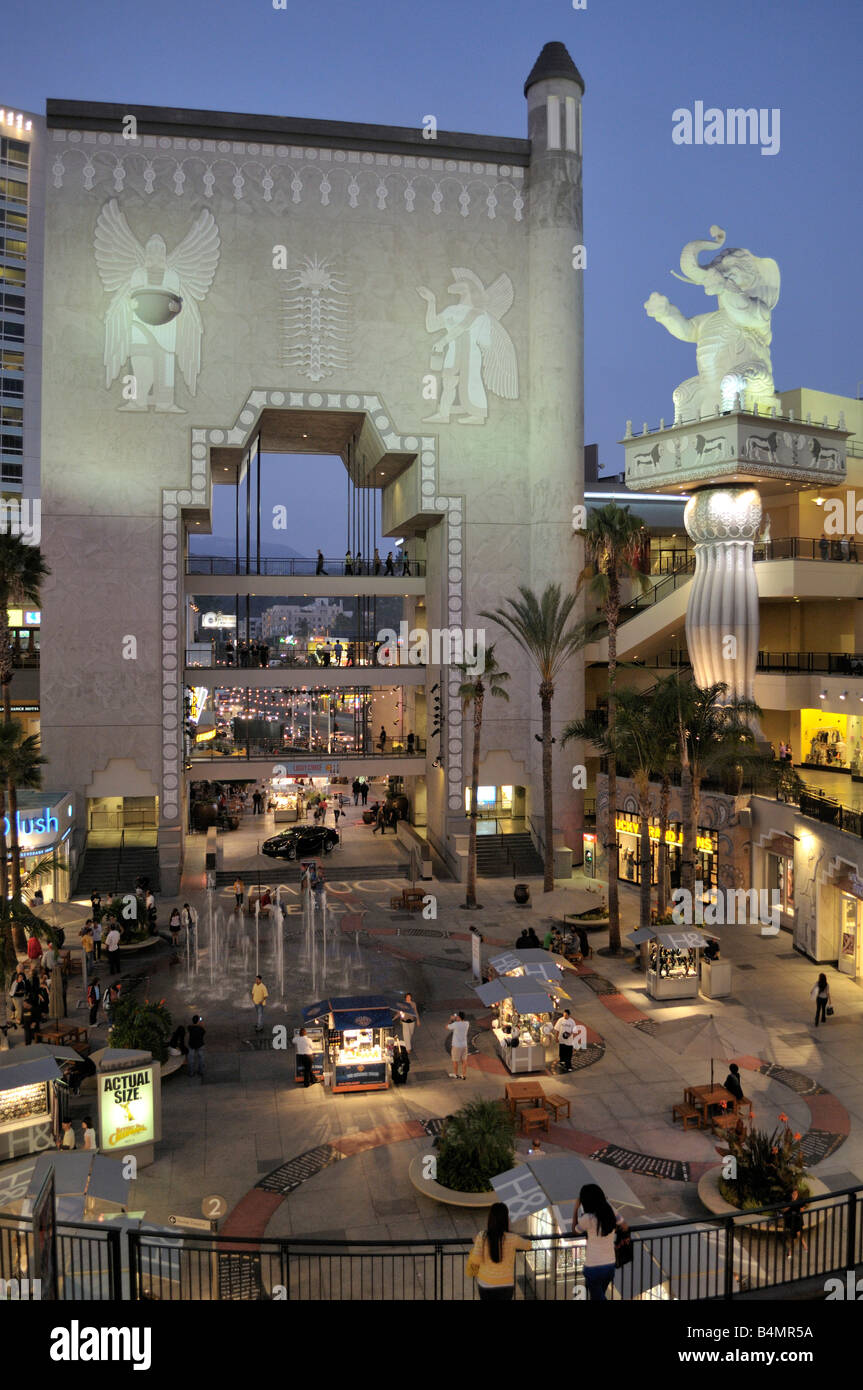 Shop hollywood boulevard los angeles hi-res stock photography and ...