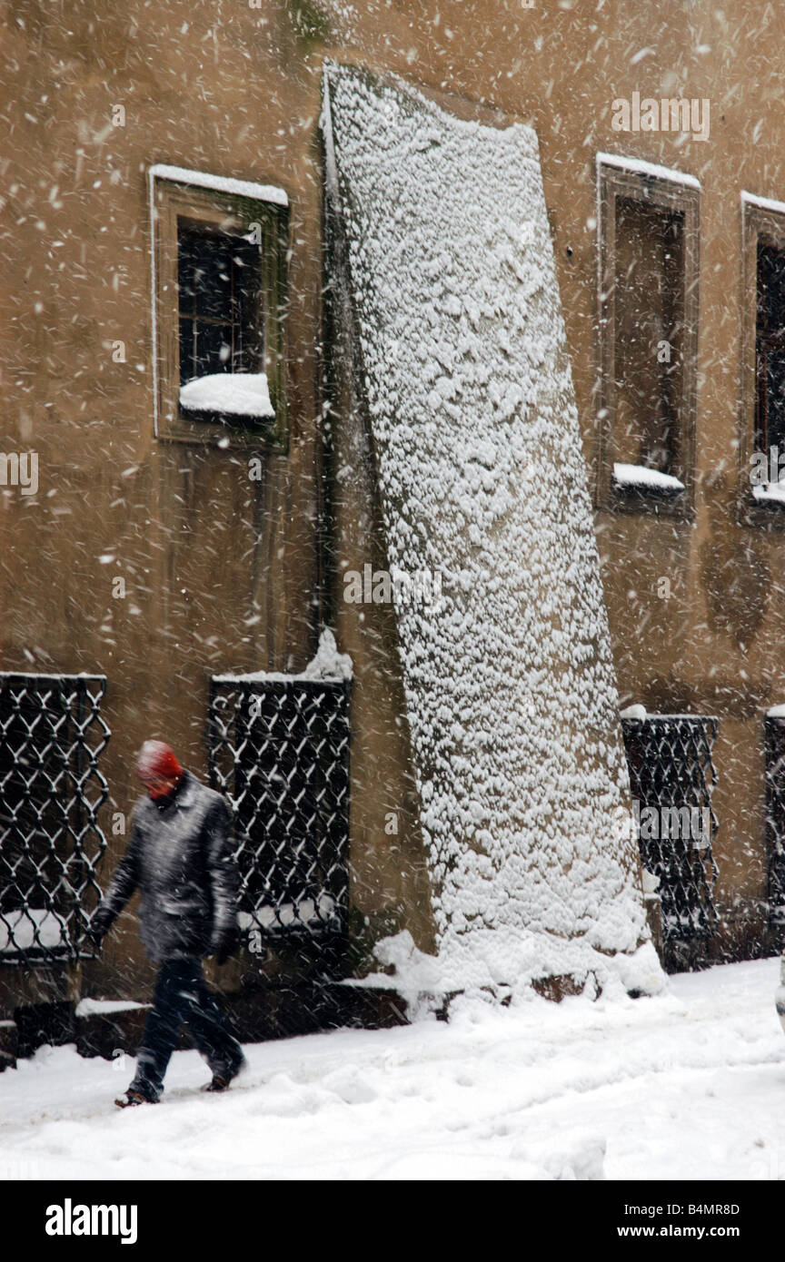 Snow Storm in town,snowy conditions Stock Photo - Alamy