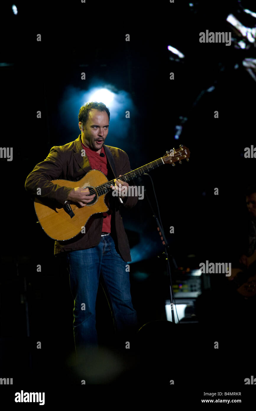 Dave matthews band concert hi-res stock photography and images - Alamy