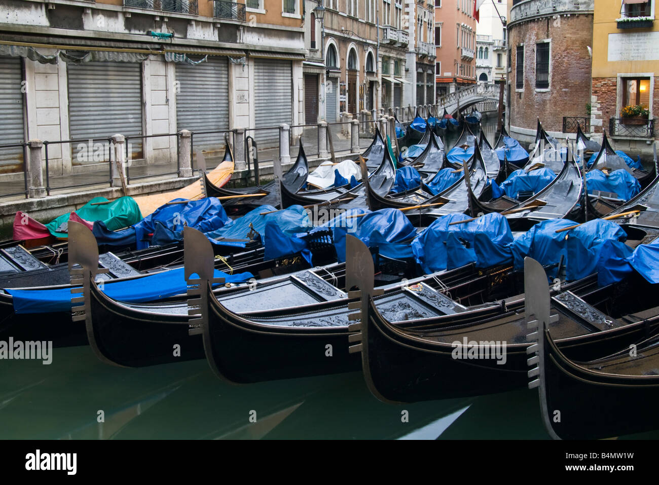 Orseolo basin hi-res stock photography and images - Alamy