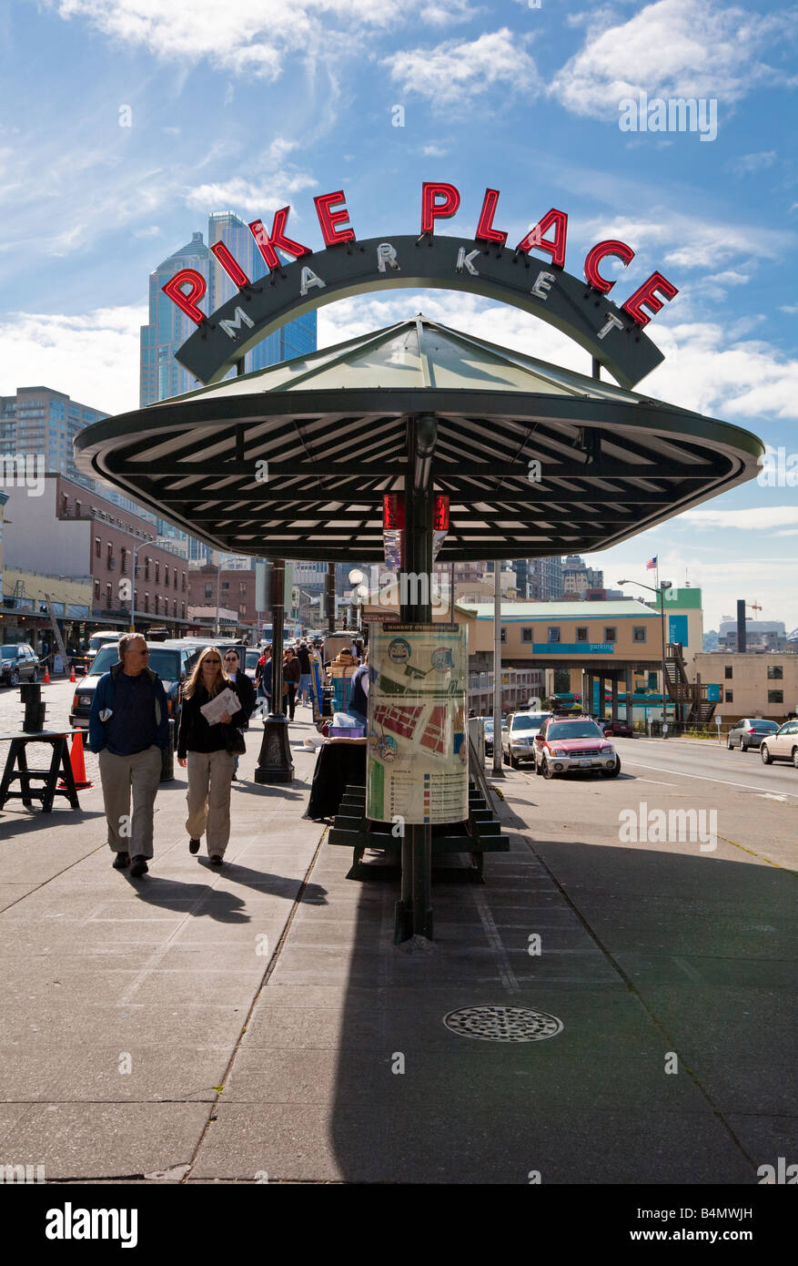 Walking downtown seattle hi-res stock photography and images - Alamy