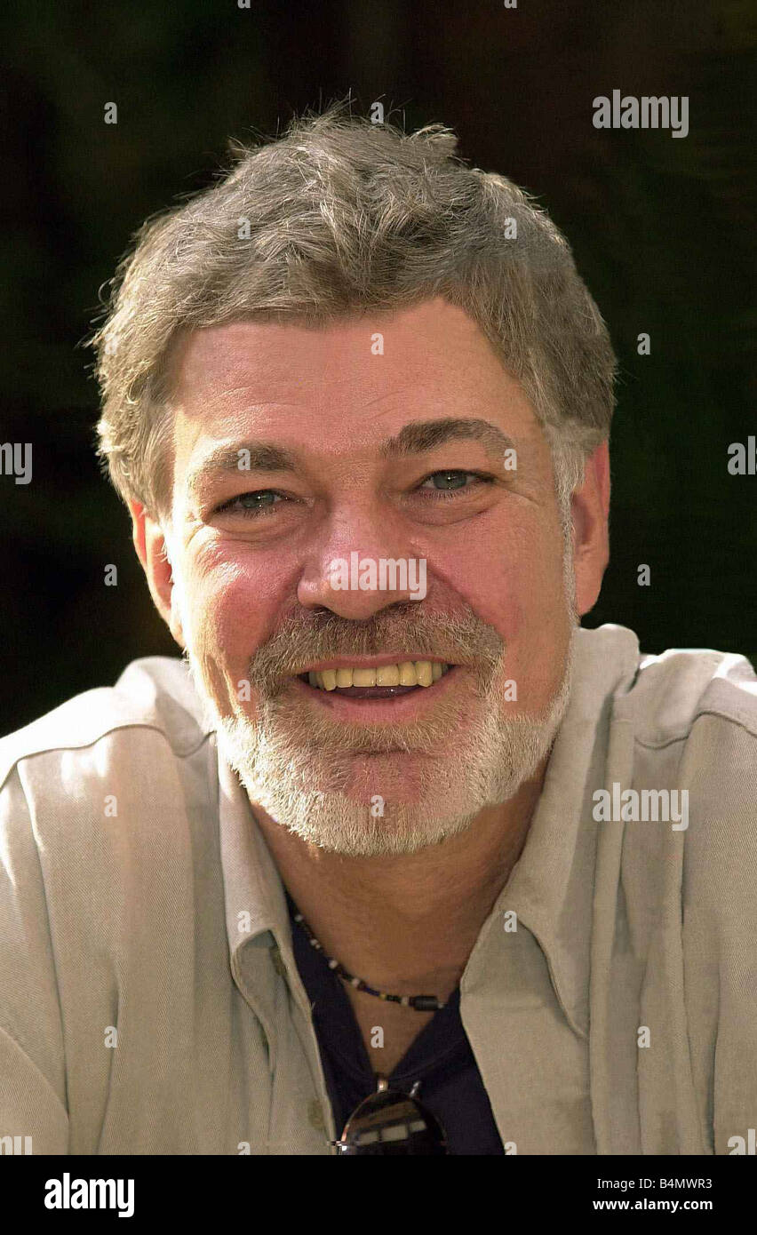 Matthew Kelly TV Presenter in London today for an interview with Nina ...