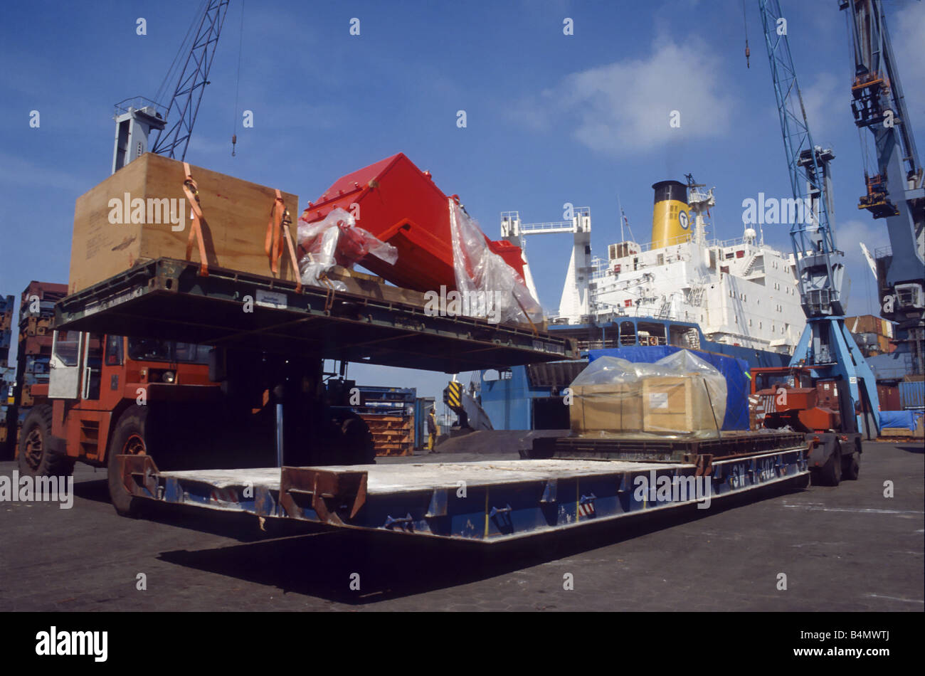 Mafi trailer hi-res stock photography and images - Alamy