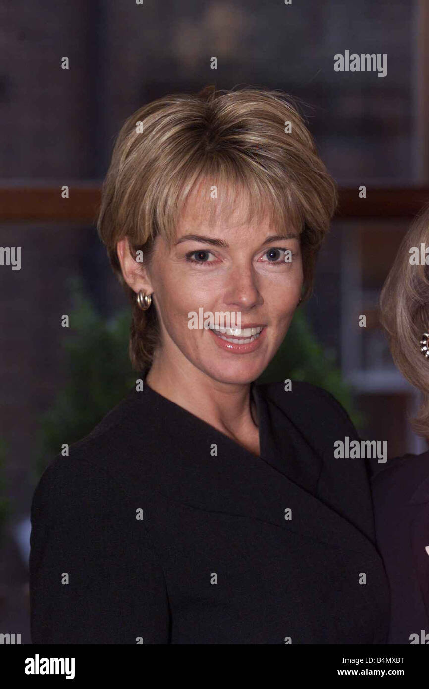 Mary Nightingale's Instagram, Twitter & Facebook on IDCrawl