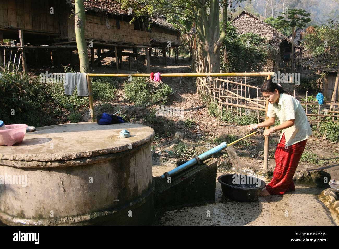 Handing relief aid disaster thailand hi-res stock photography and ...