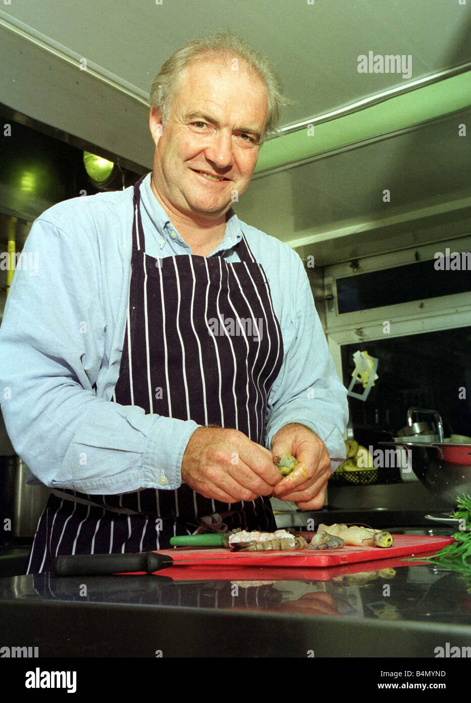 Rick Stein Chef TV Presenter June 1999 working in his kitchen Stock ...