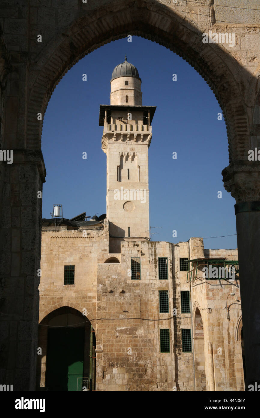 Ancient columns framem the Dome of the Rock on Temple Mount in the Old ...
