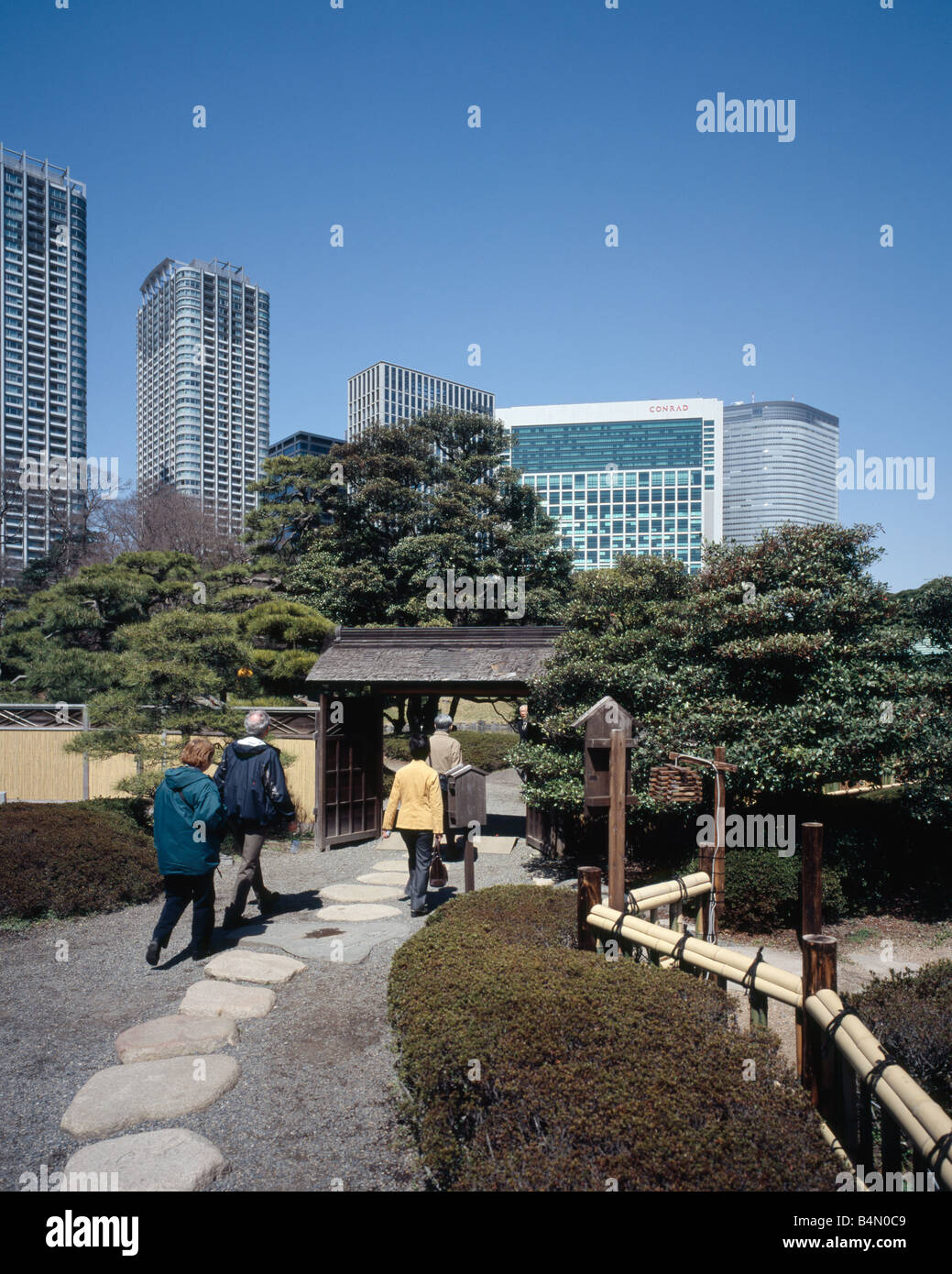 Color hama rikyu garden hi-res stock photography and images - Alamy