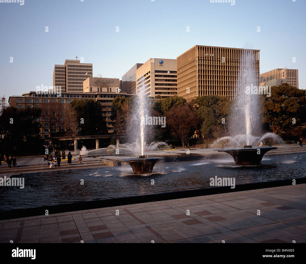 The Wadakura Fountain Park and Otemachi Buildings Late Afternoon Stock ...