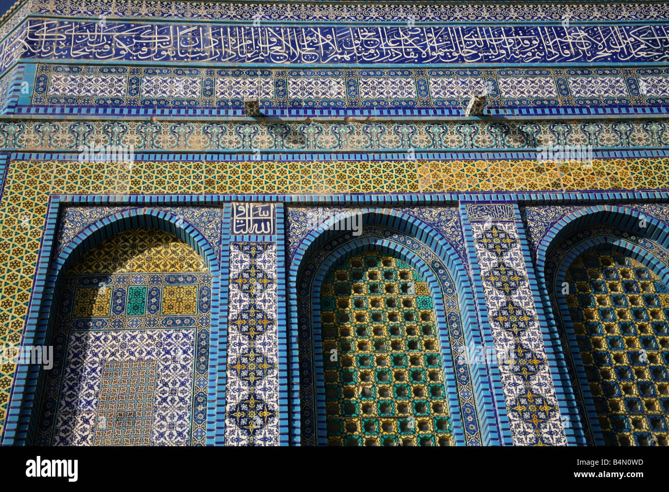 The mosaic exterior of the Dome of the Rock on Temple Mount in the Old ...