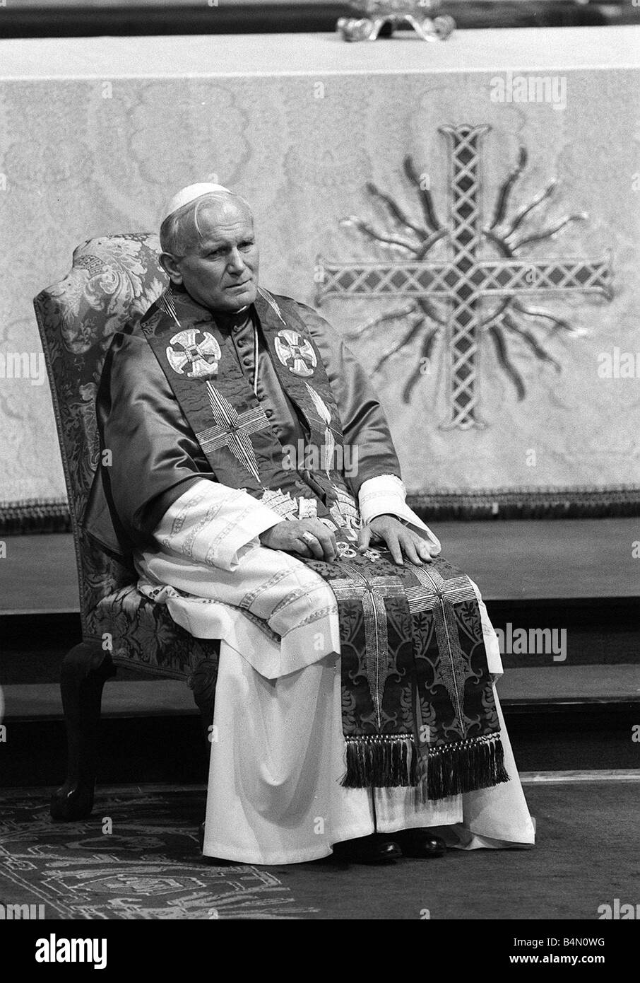 Tired pope john paul ii hi-res stock photography and images - Alamy