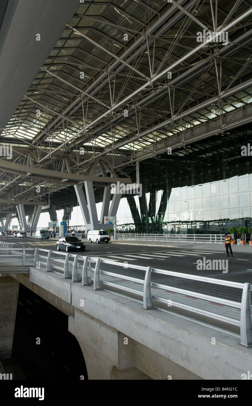 Departure Level Ramp of the New Suvarnabhumi Airport the New Hub of ...