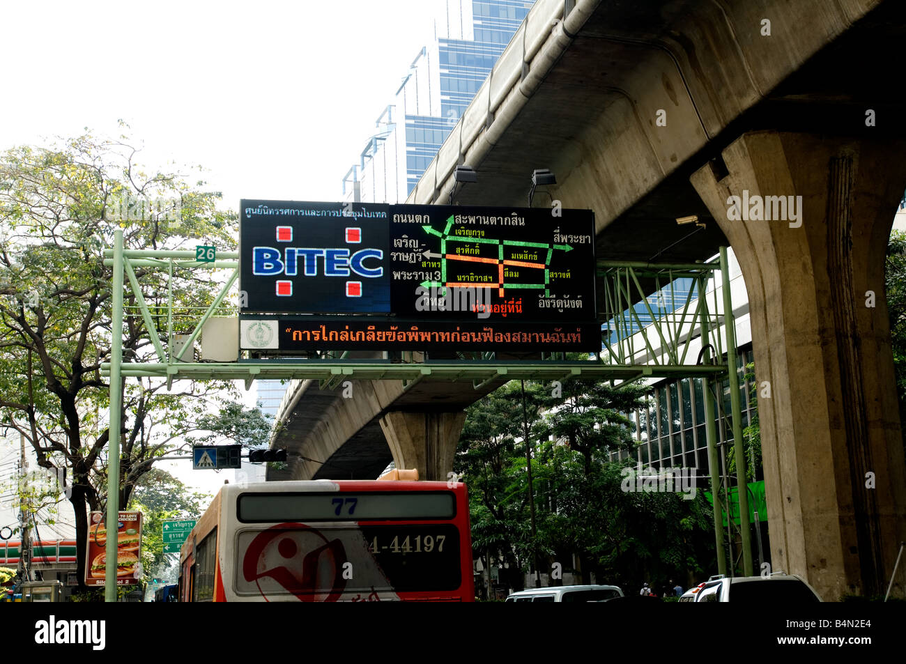 Electronic Traffic Information Board on Silom Road Stock Photo - Alamy